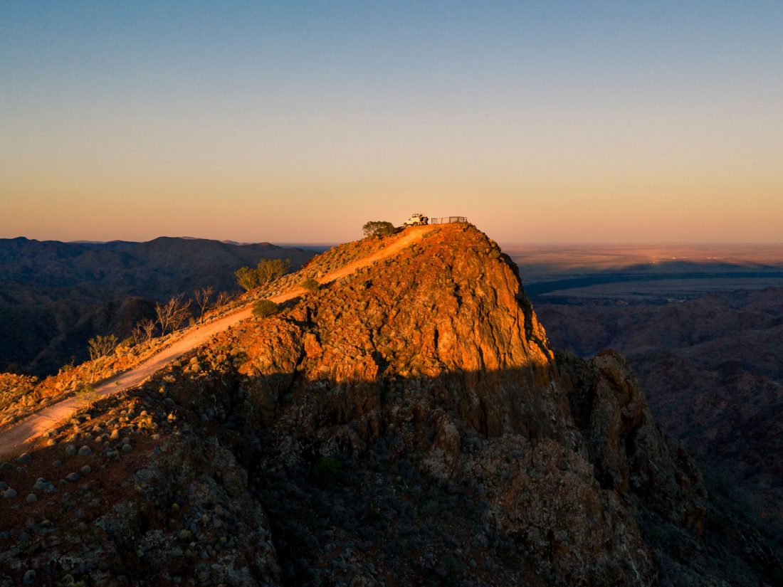 Partners – The Outback Loop